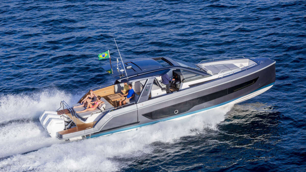 V44 – Schaefer yachts